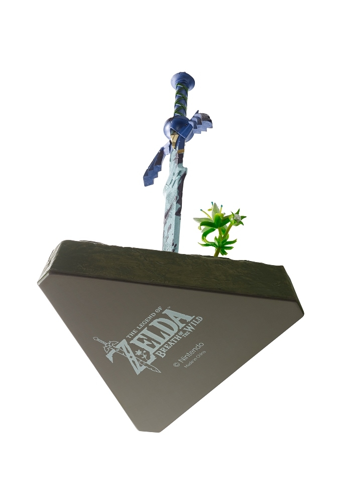 Photos of the Master Sword statue included with the Zelda: Breath of ...